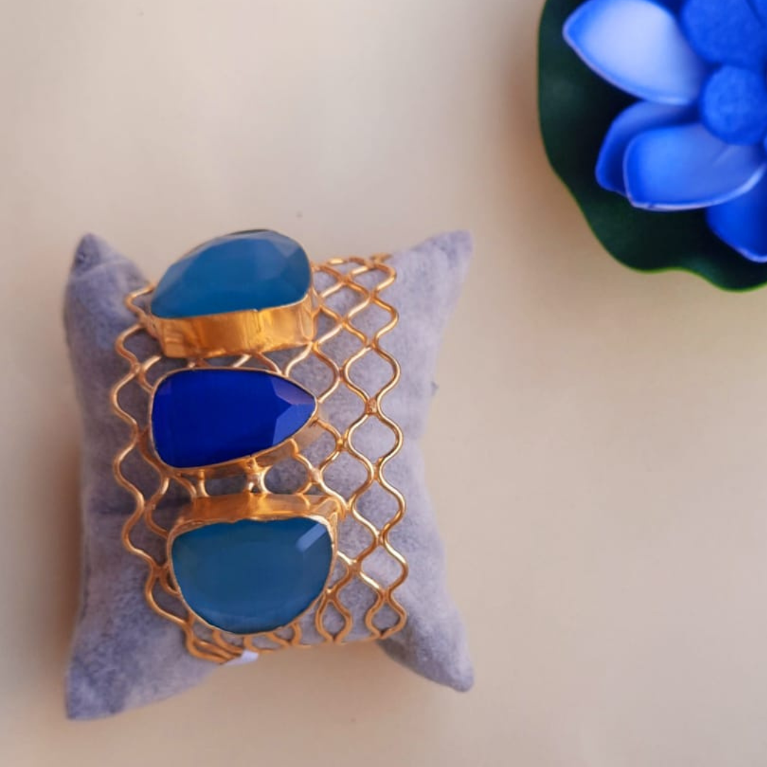 Chain of Command Handcuff – citrine